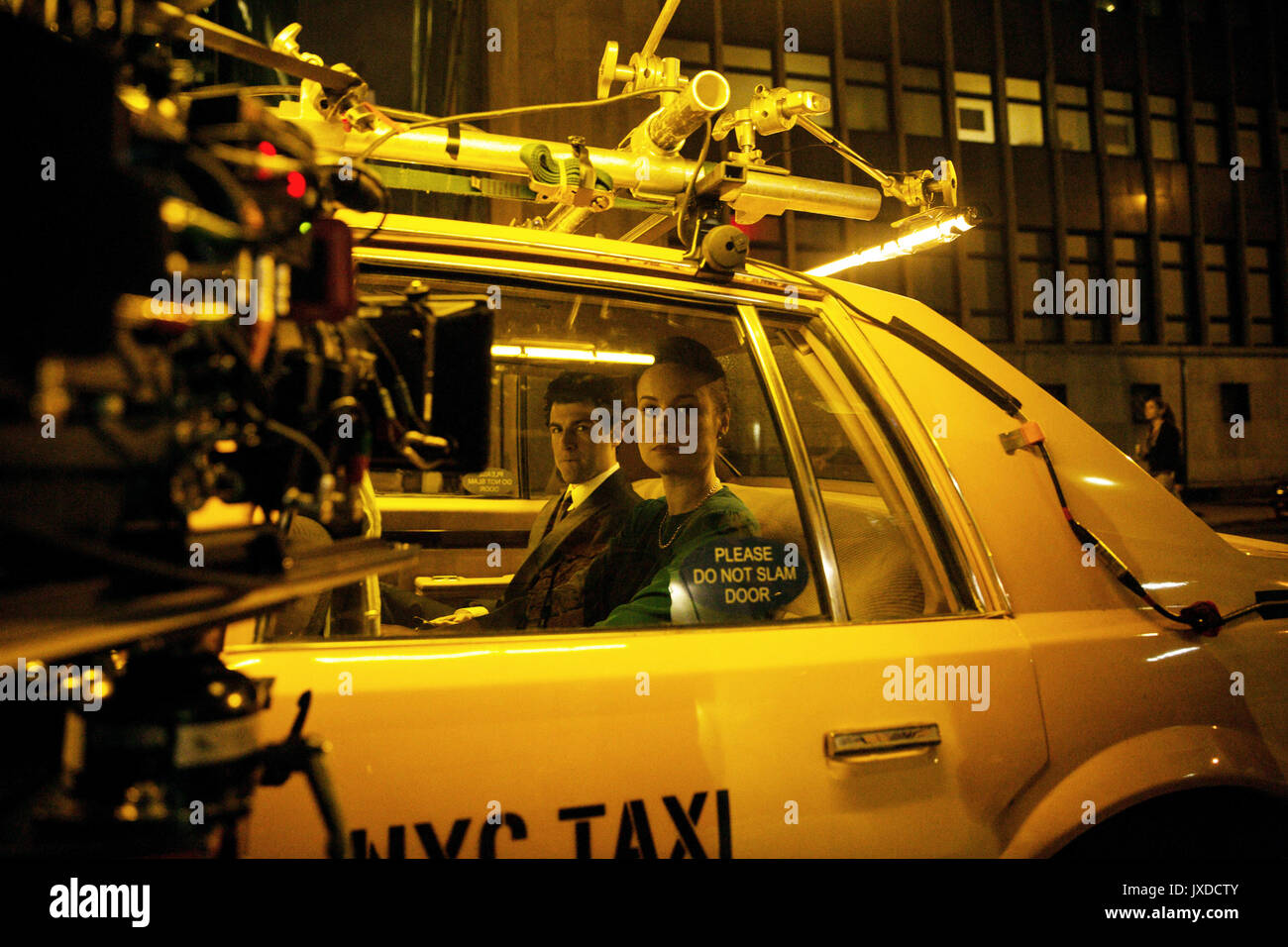 THE GLASS CASTLE, from left, Max Greenfield, Brie Larson, on-set, 2017 ...