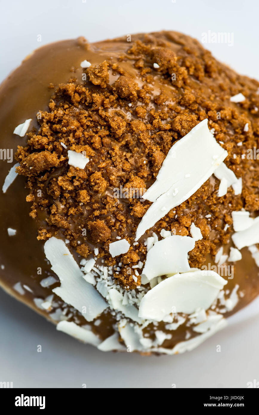 Single Sugar Coated Fried Donut or Doughnut Stock Photo - Alamy
