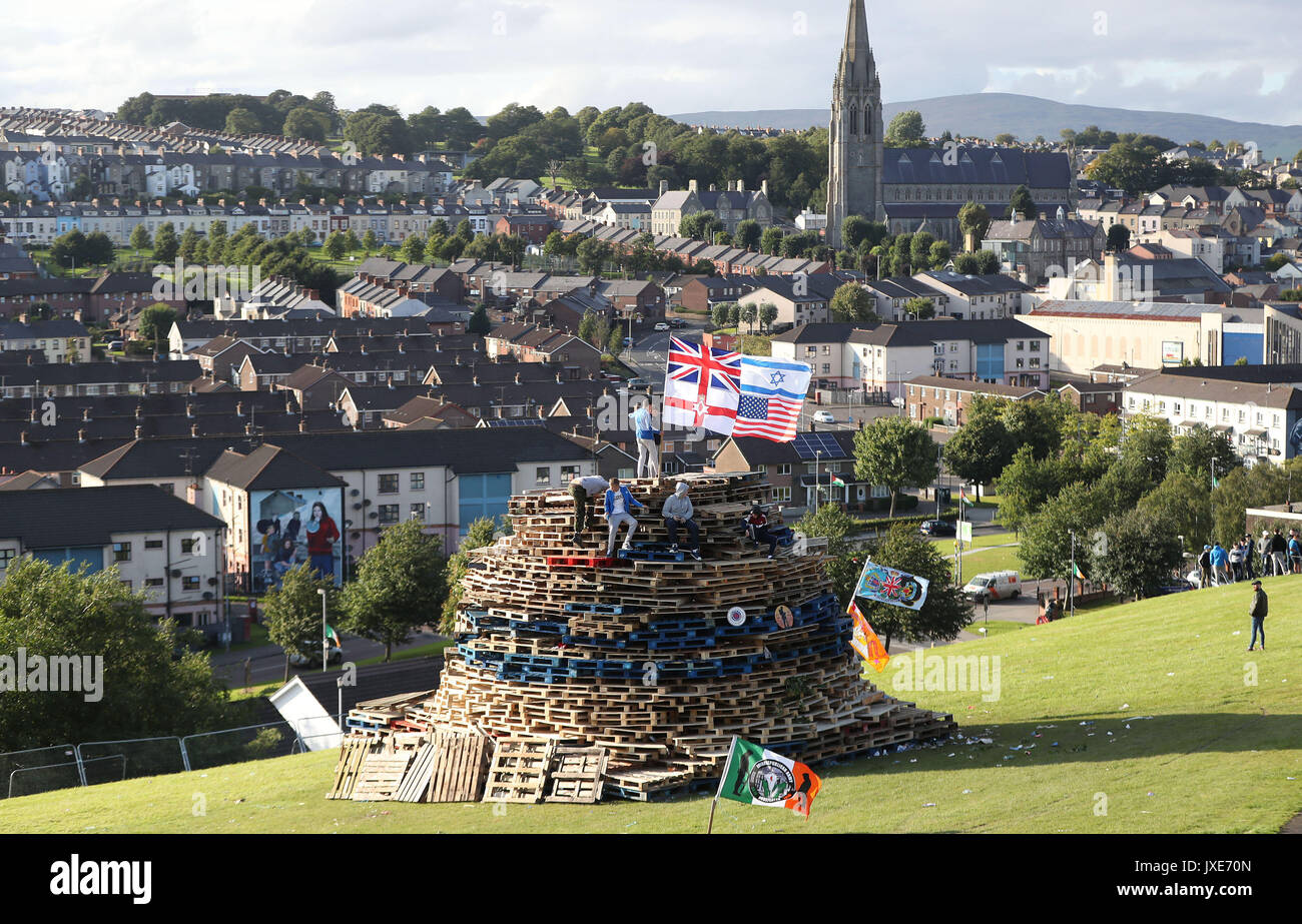 Flags to be burnt on top of a bonfire, in the bogside area of ...