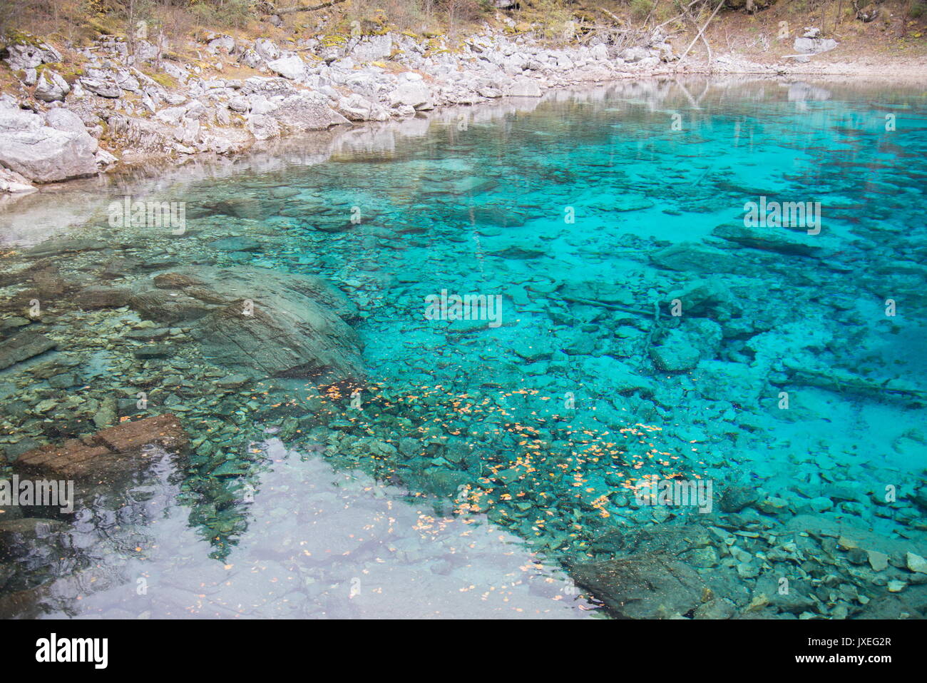 China. 16th Aug, 2017. Scenery of the Colorful Pool at Jiuzhaigou ...