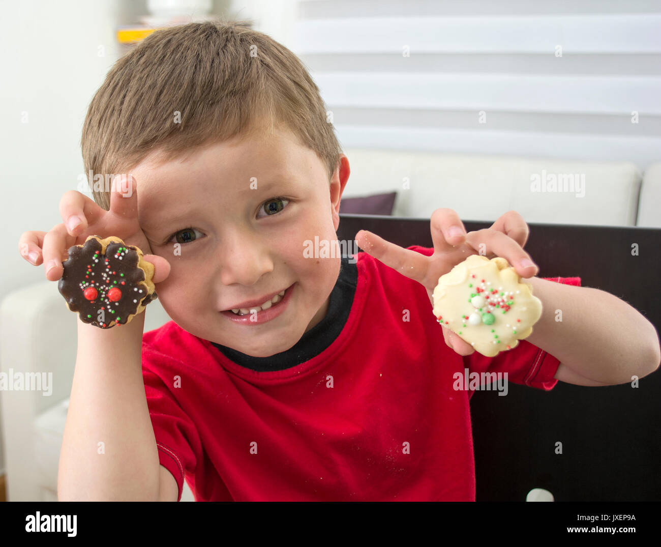 Child boy offering food hi-res stock photography and images - Alamy