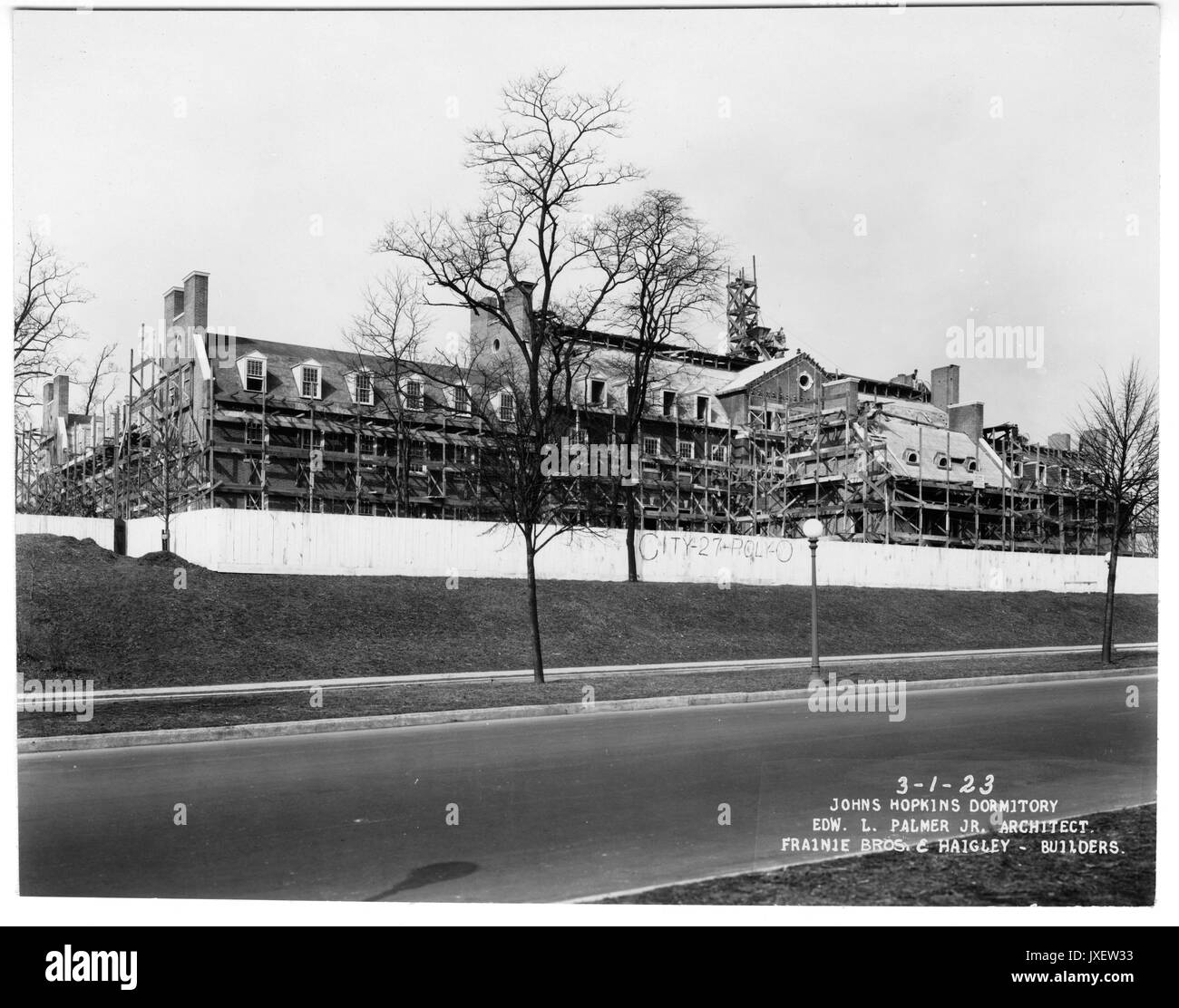 Construction of city Black and White Stock Photos & Images - Alamy