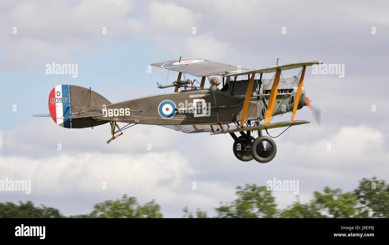 World War 1 Bristol F.2B Fighter flying at Old Warden Aerodrome Stock ...