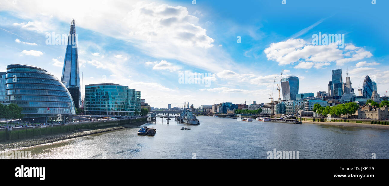 London skyline panoramma and river thames Stock Photo - Alamy
