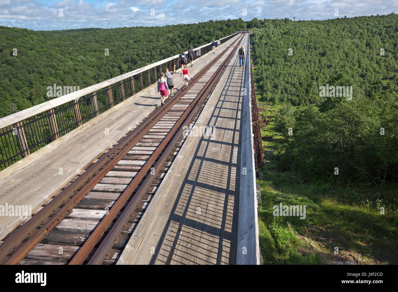 KINZUA VIADUCT SKYWALK MOUNT JEWETT MCKEAN COUNTY PENNSYLVANIA USA ...
