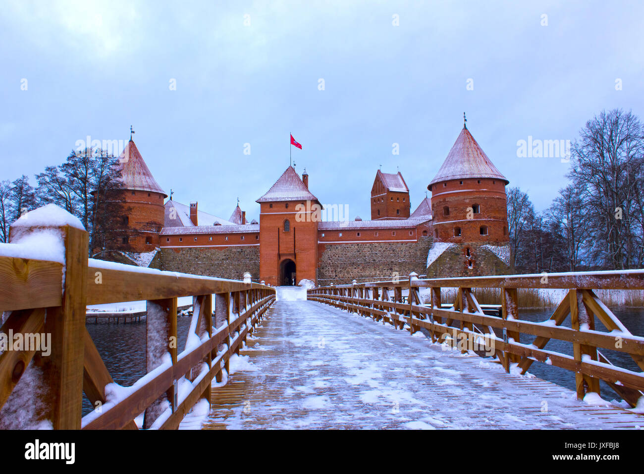 Medieval castle in trakai winter hi-res stock photography and images ...