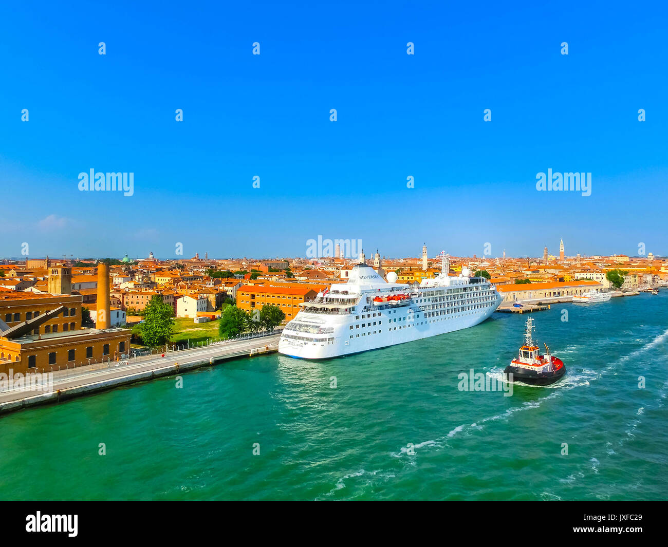 Venice passenger cruise ship terminal hi-res stock photography and ...