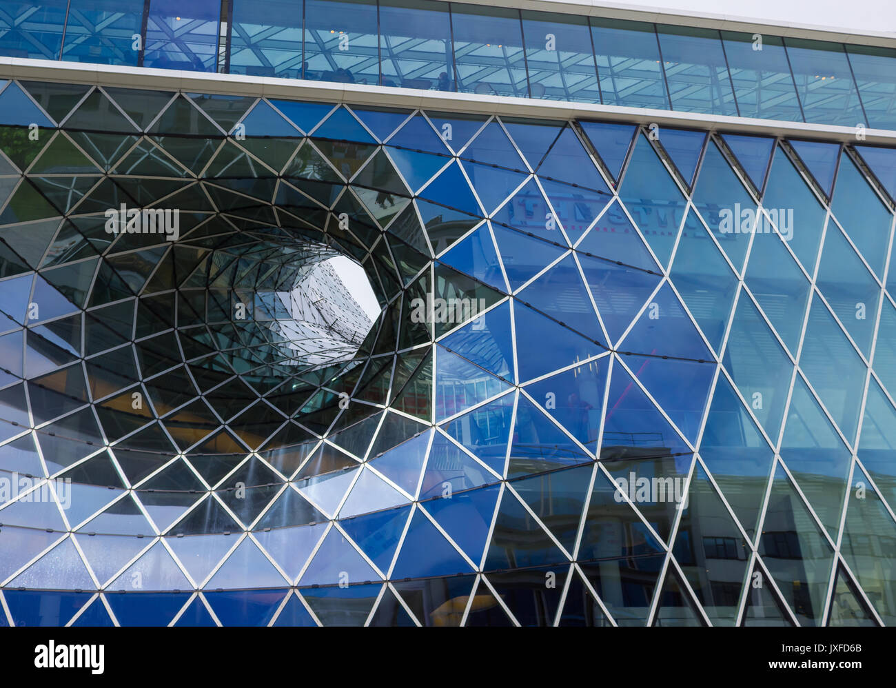 Germany hesse frankfurt myzeil shopping hi-res stock photography and ...