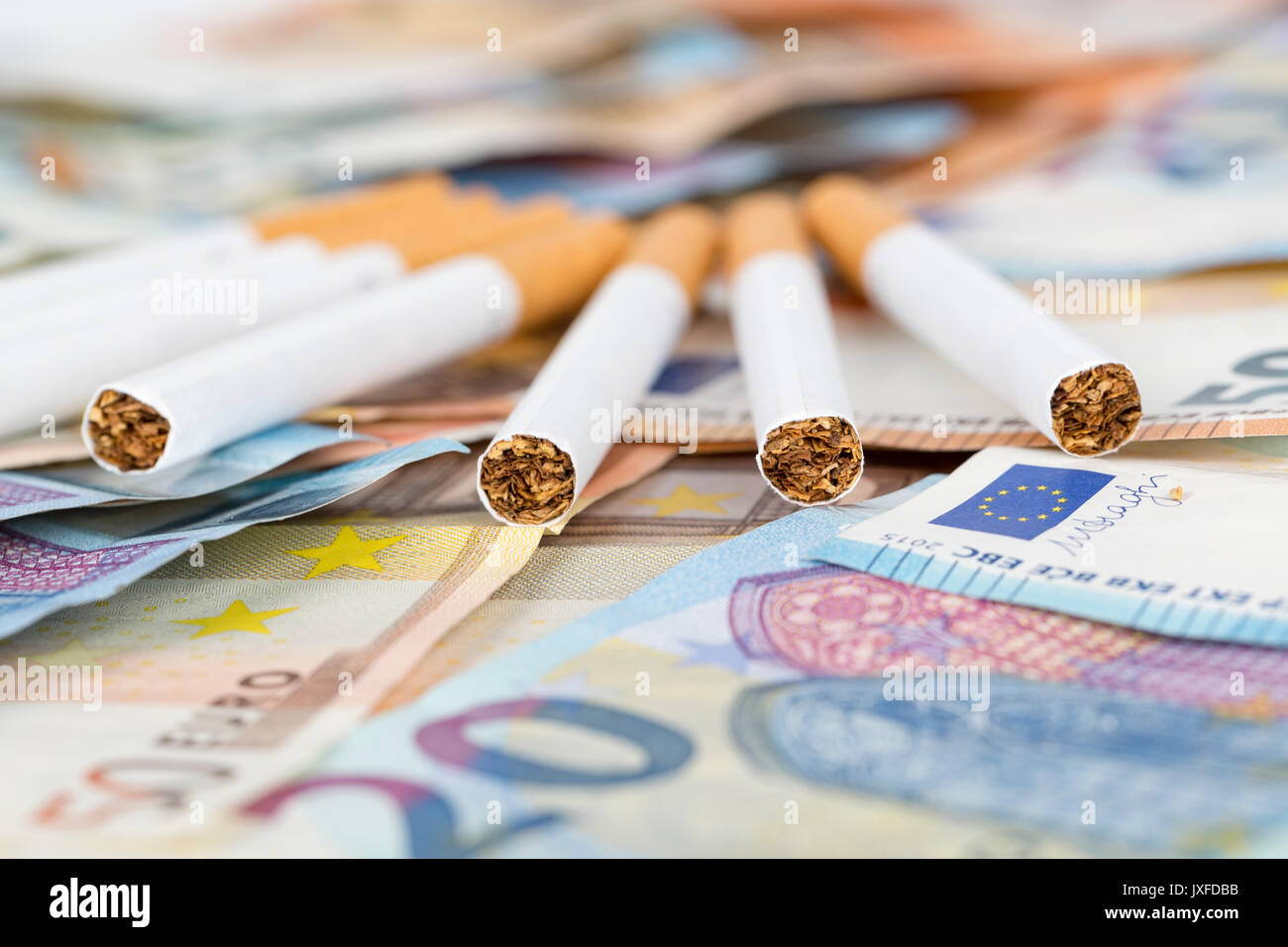 Euros cigarettes hi-res stock photography and images - Alamy
