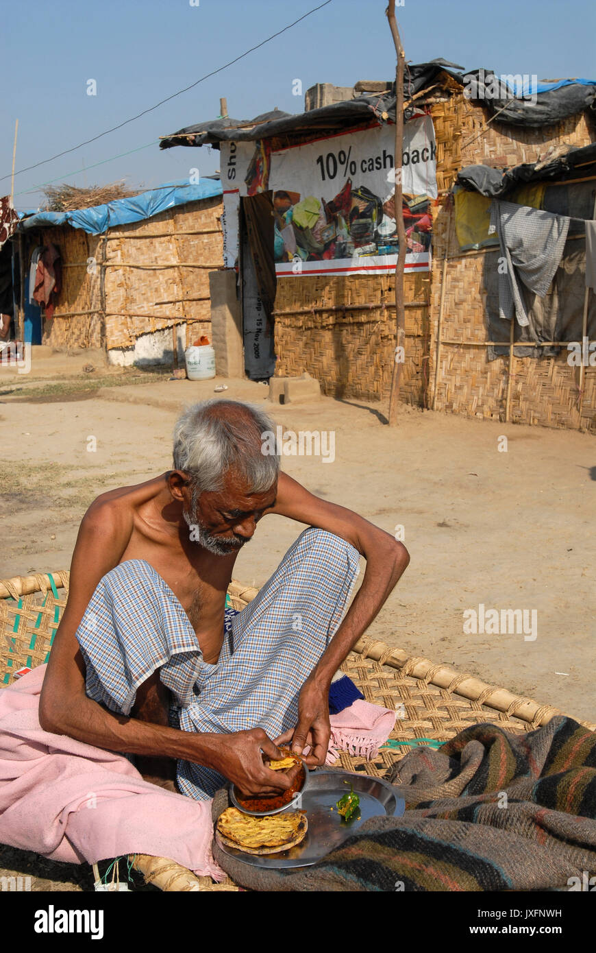 Kinder im slum neu delhi hi-res stock photography and images - Alamy