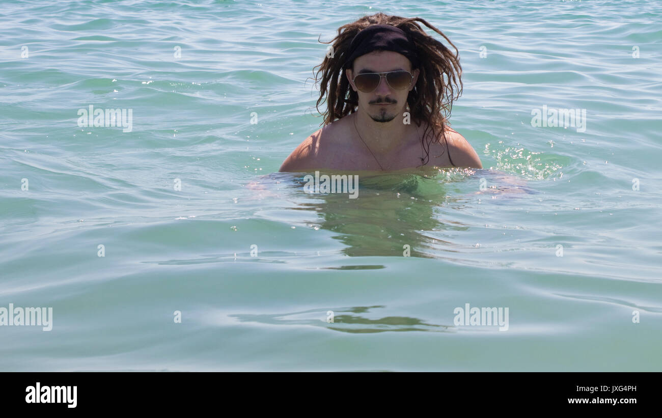 Rasta man hi-res stock photography and images - Alamy