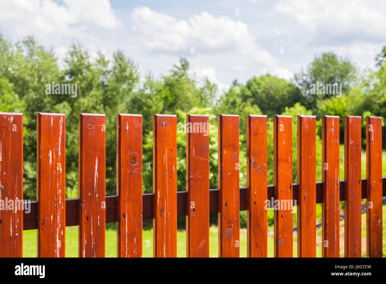 wood fence perspective view Stock Photo - Alamy