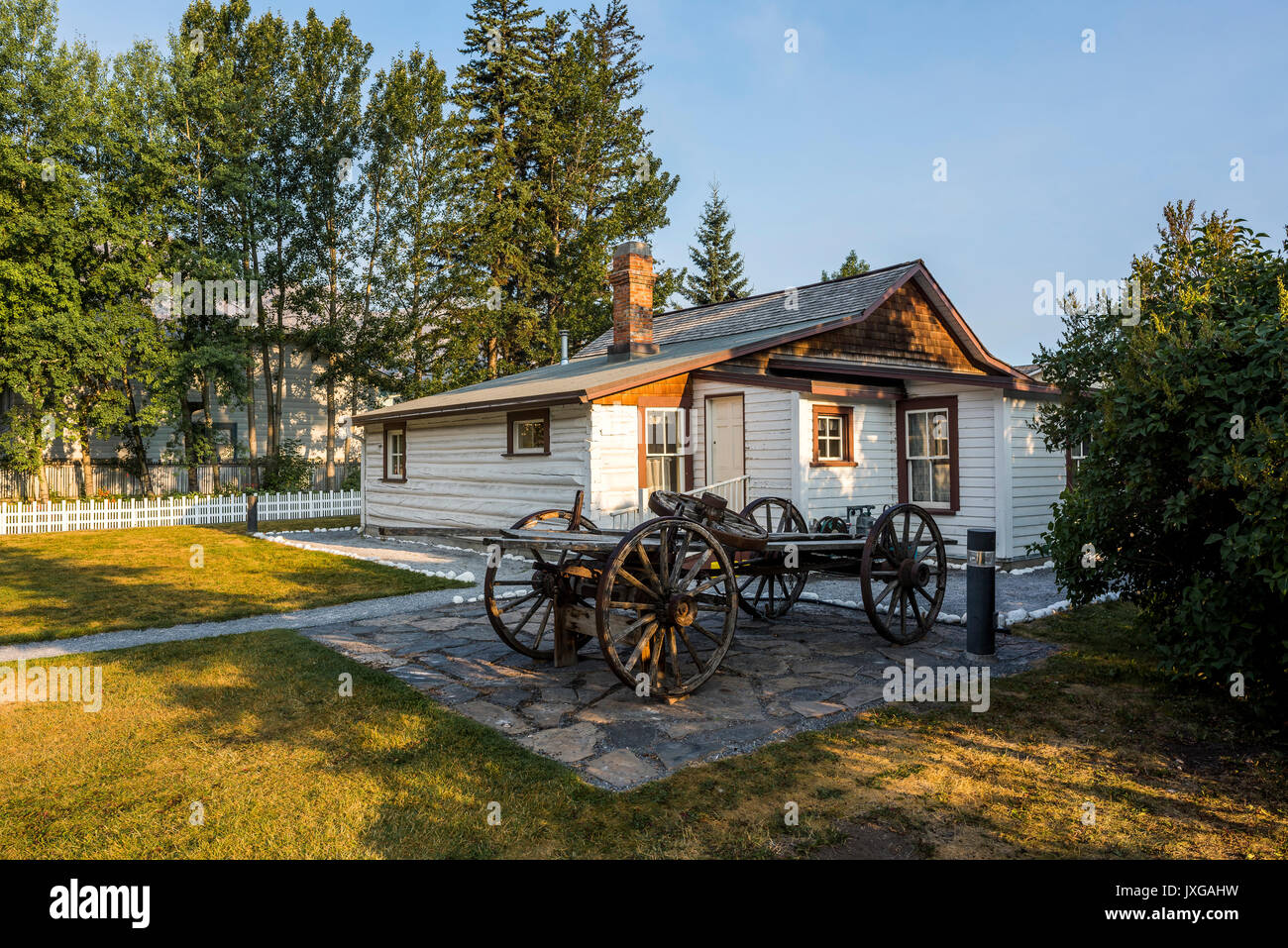 Nwmp barracks hi-res stock photography and images - Alamy
