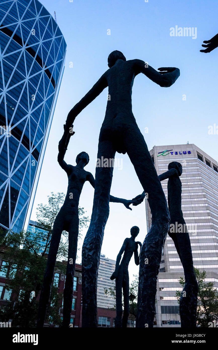 Downtown calgary sculptures hi-res stock photography and images - Alamy