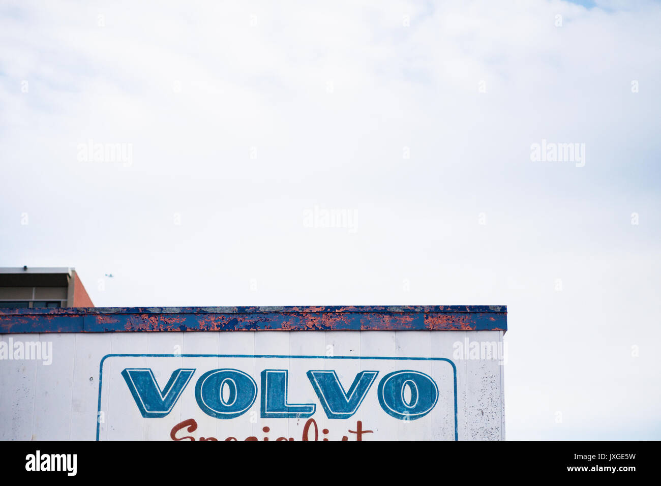 Volvo signage hi-res stock photography and images - Alamy
