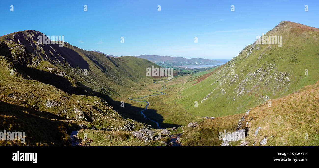 Glacial panorama hi-res stock photography and images - Alamy