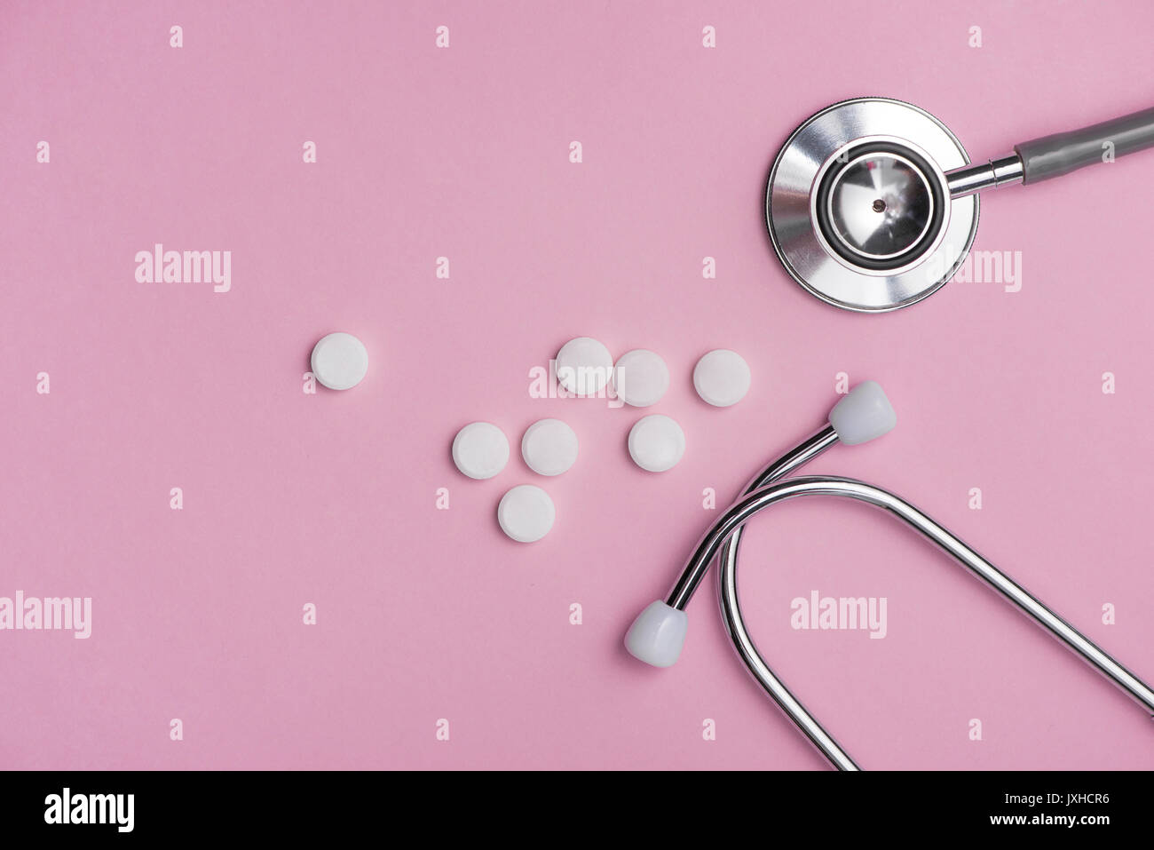 Pink stethoscope on white hi-res stock photography and images - Alamy