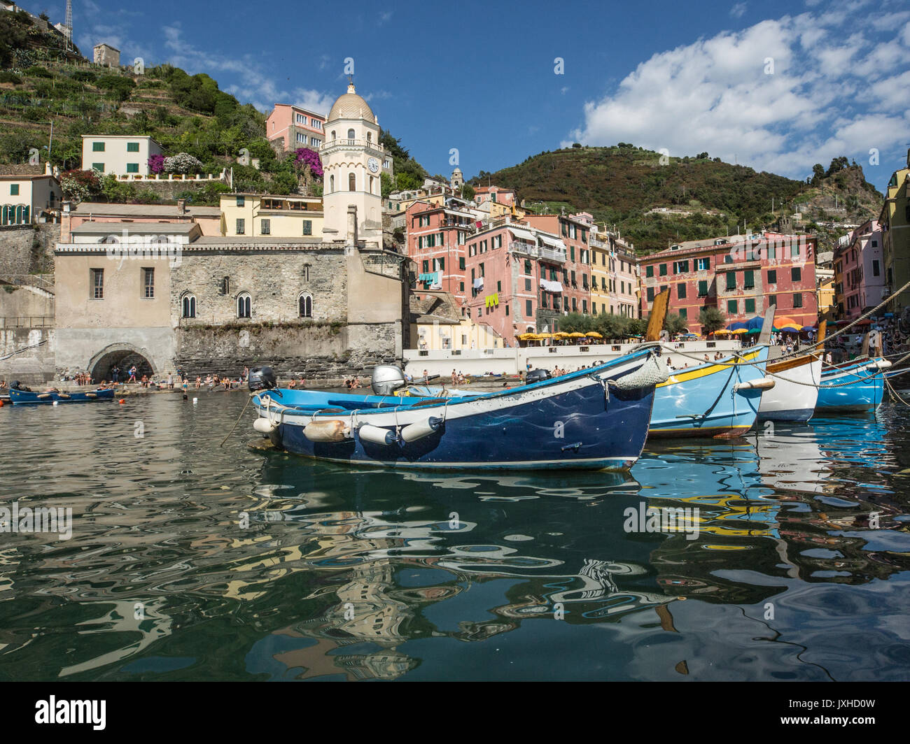 Visita cinqueterre hi-res stock photography and images - Alamy