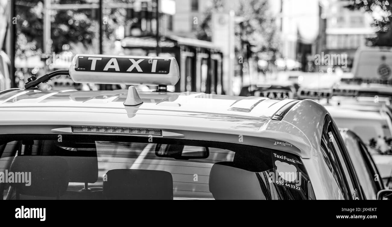 Berlin taxi Black and White Stock Photos & Images - Alamy