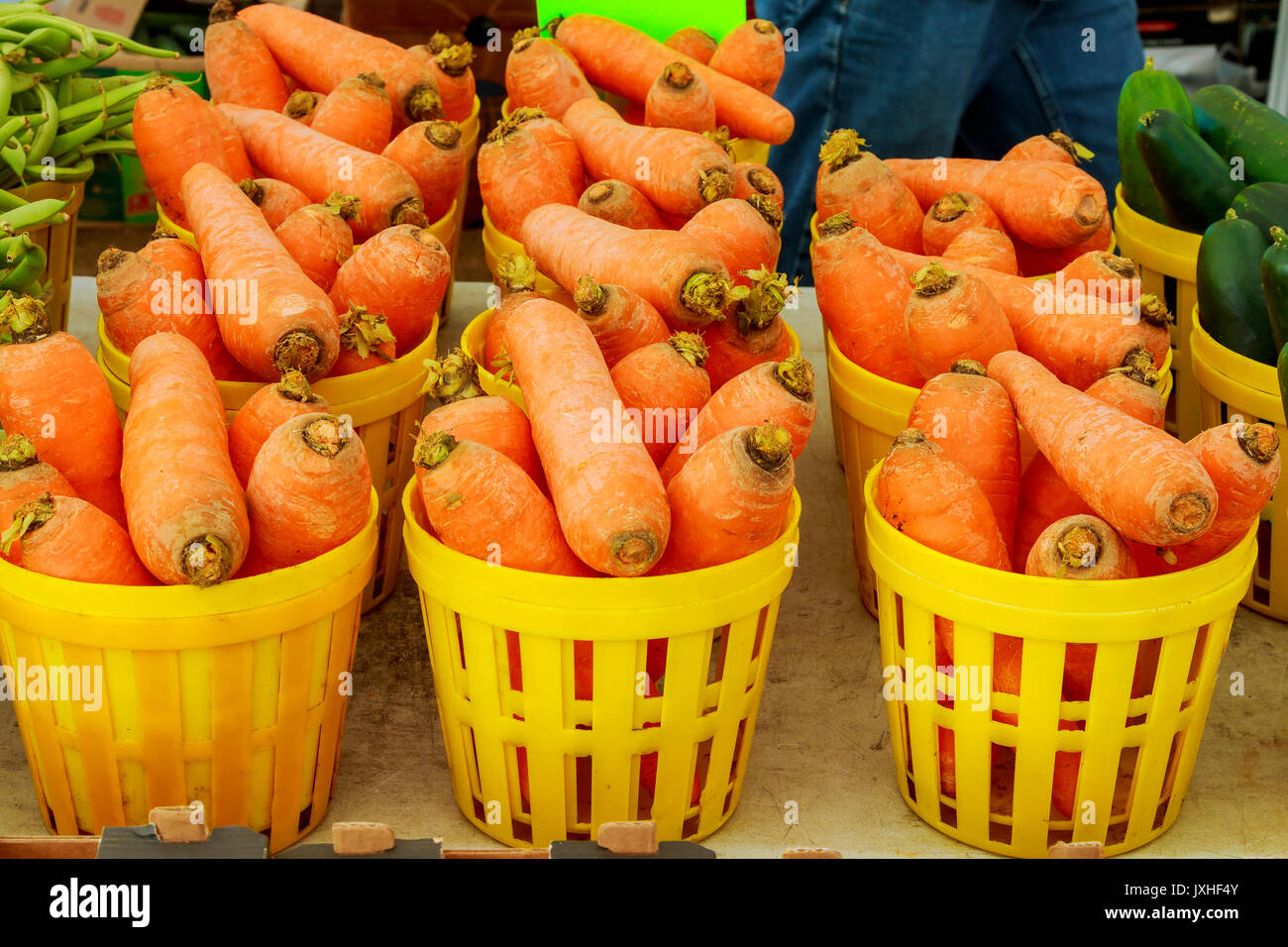 Carrot stand in supermarket hi-res stock photography and images - Alamy