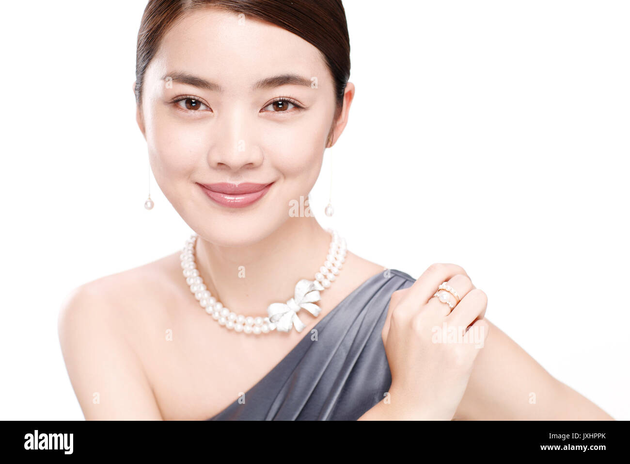 Elegant slicked hair hi-res stock photography and images - Alamy