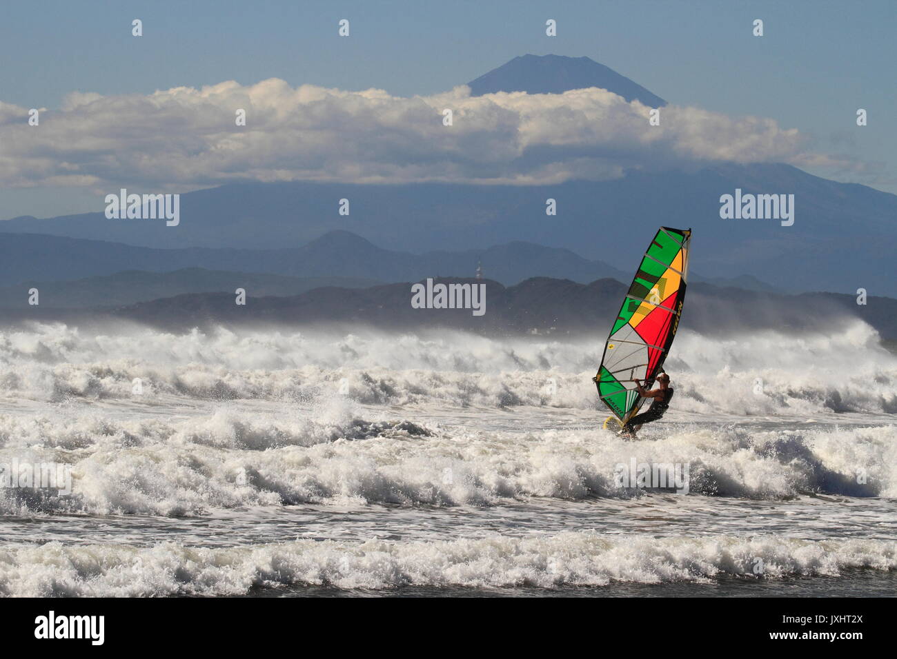 Japan wave hi-res stock photography and images - Alamy