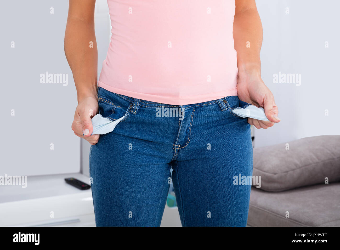 Empty the pockets hi-res stock photography and images - Alamy