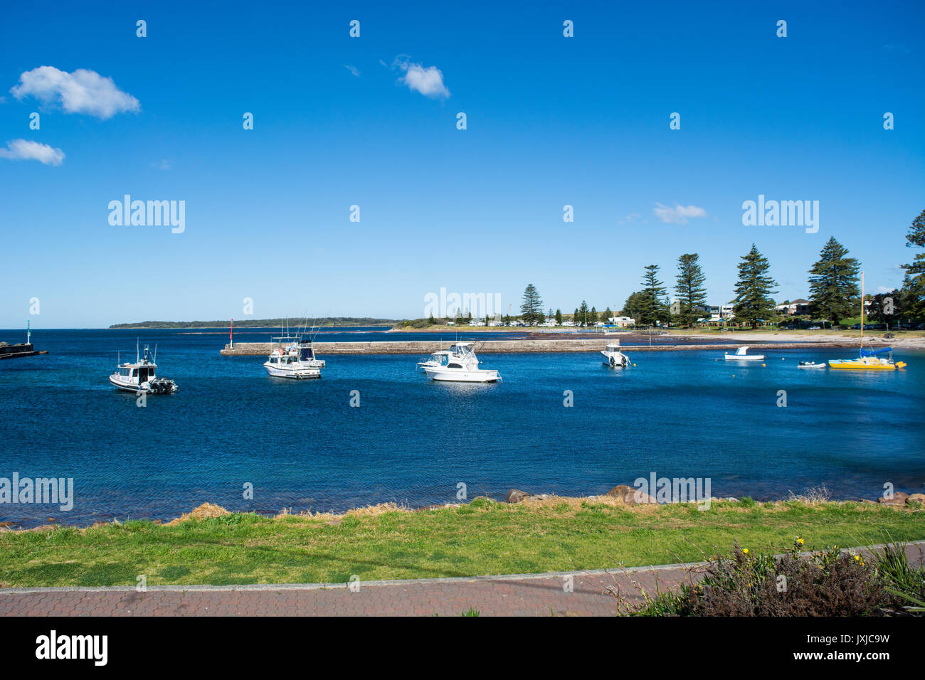Shellharbour village hi-res stock photography and images - Alamy