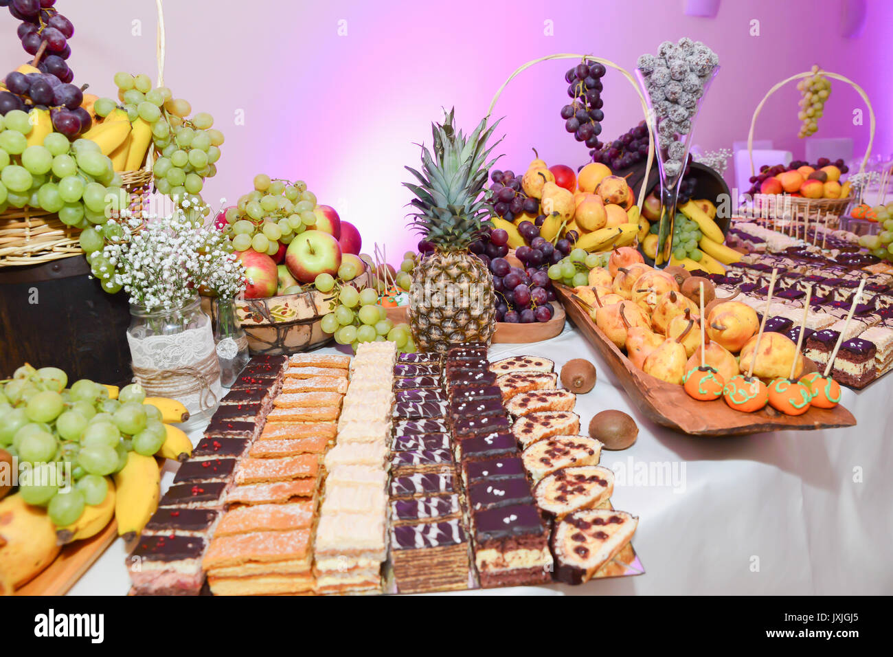 candy bar.sweets arrangements for wedding reception Stock Photo - Alamy