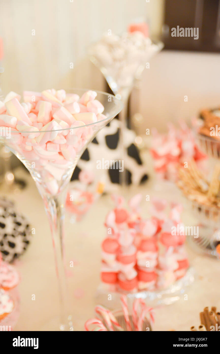 candy bar.sweets arrangements for wedding reception Stock Photo - Alamy