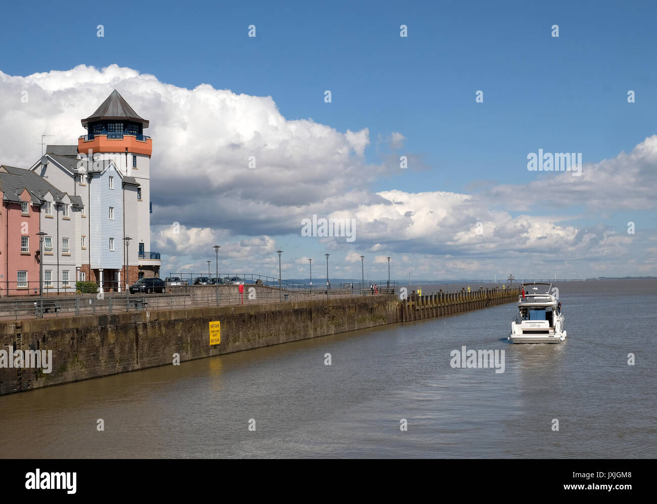 Portishead docks hi-res stock photography and images - Alamy