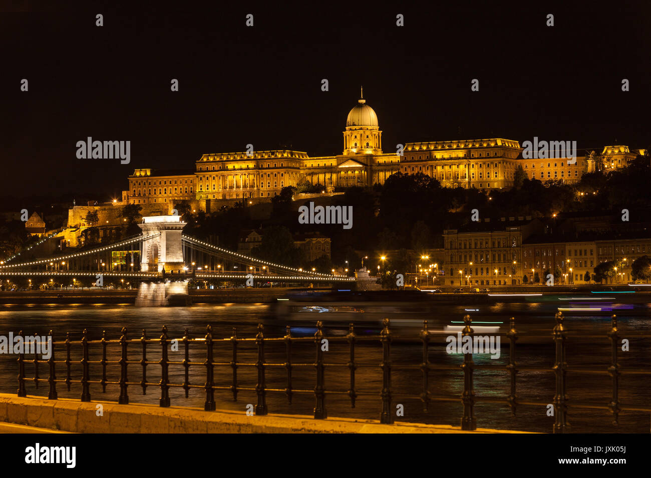 Chain bridge danube unesco world hi-res stock photography and images ...