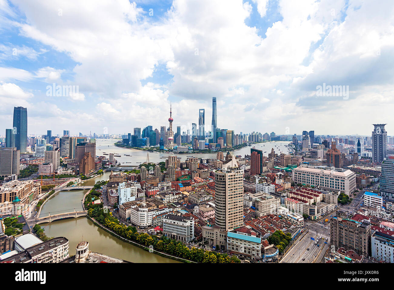 Shanghai hangpu river bund hi-res stock photography and images - Alamy
