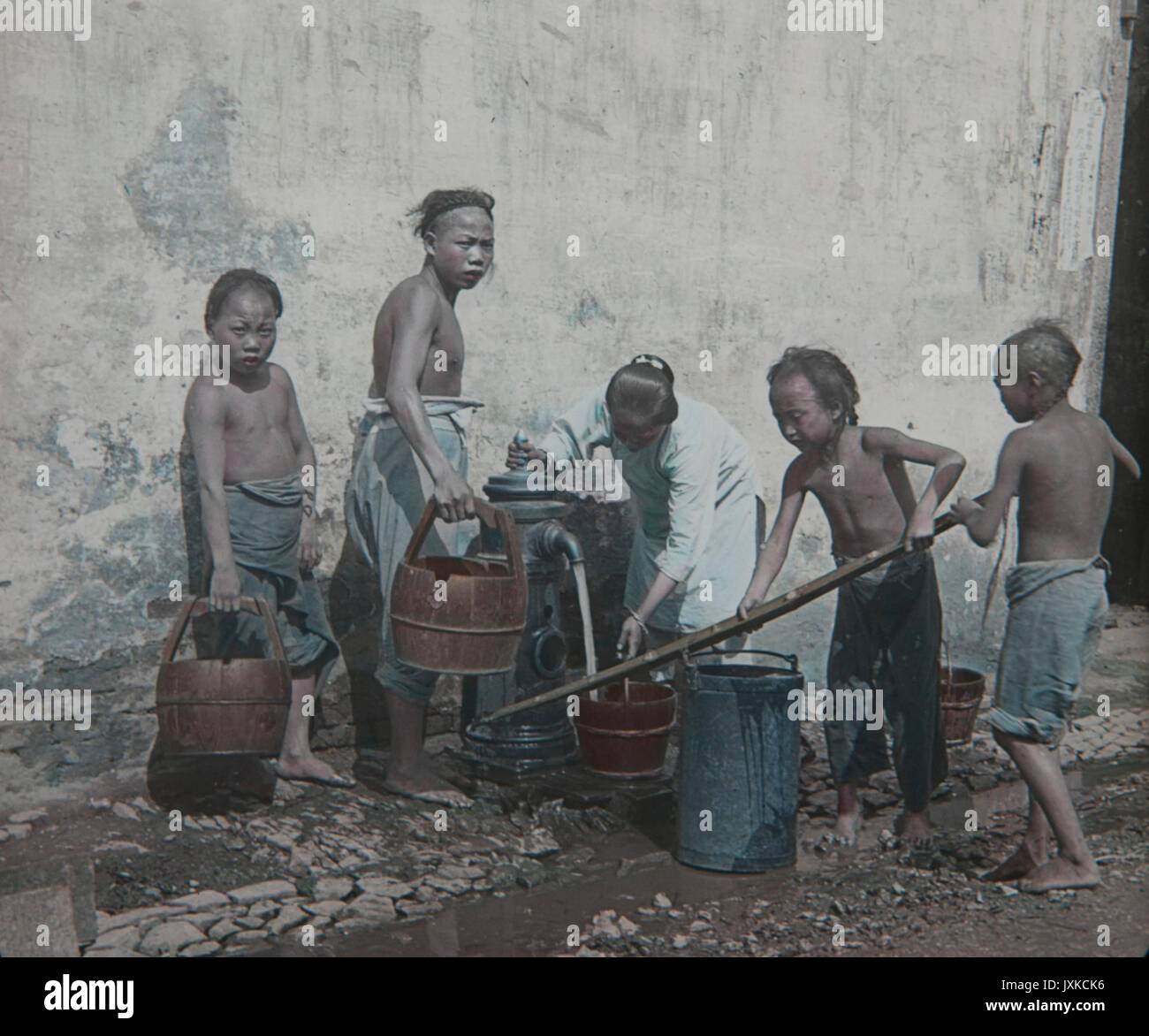 Poor woman 19th century photograph hi-res stock photography and images ...