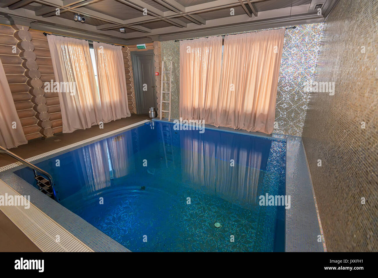 Small pool in sauna Stock Photo - Alamy