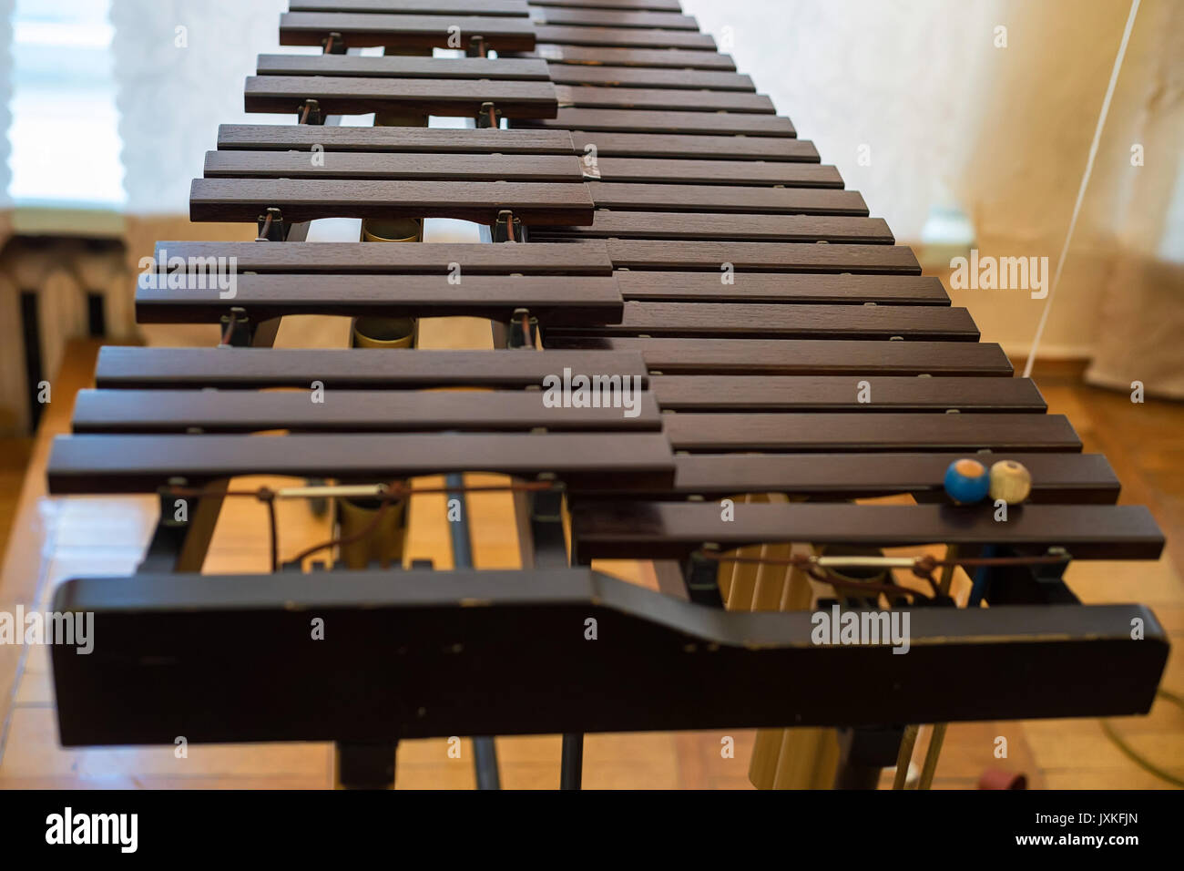 Vibraphone musical xylophone hi-res stock photography and images - Alamy
