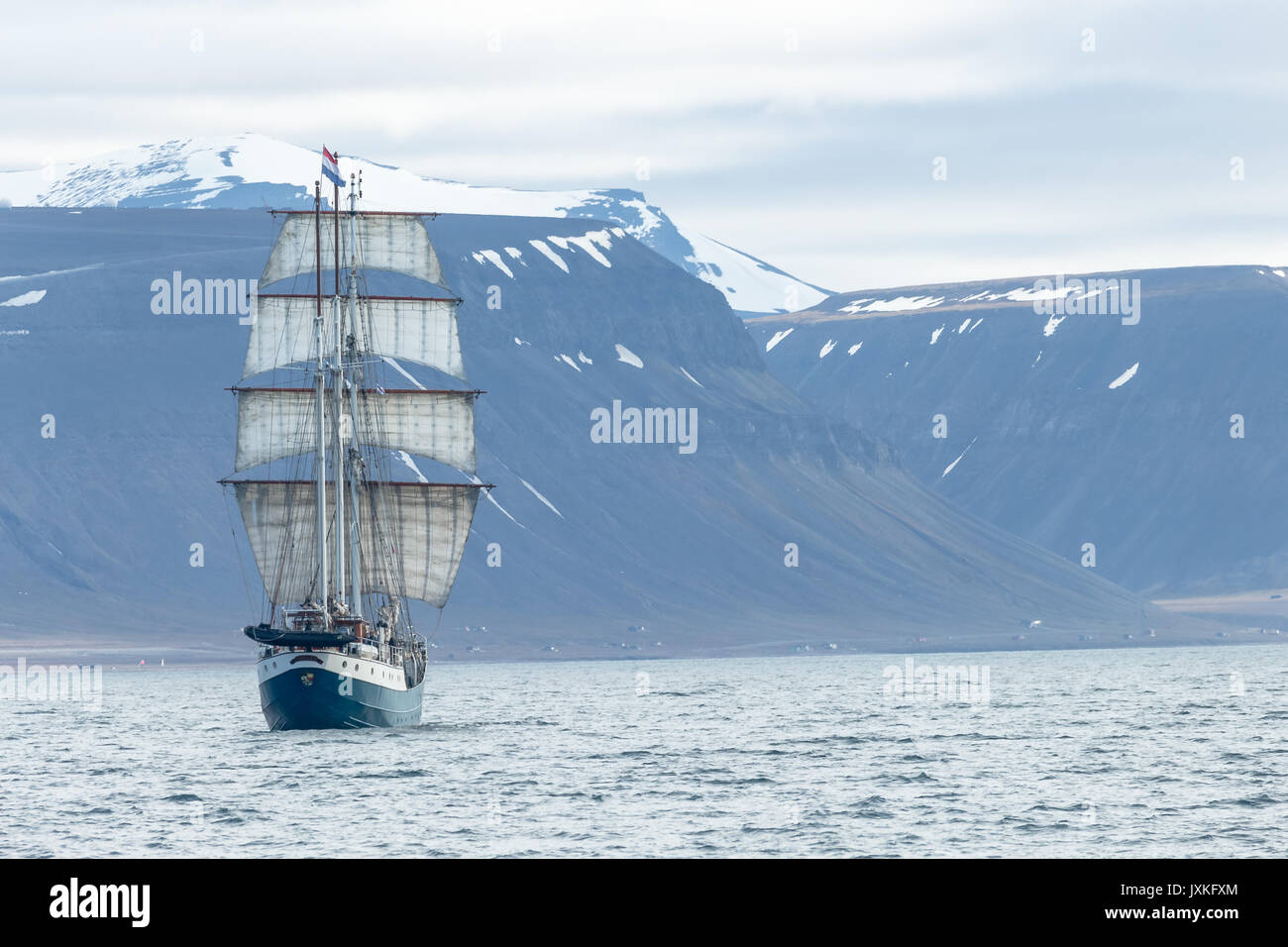 Tall Ship Antigua In The Arctic - Nordfjorden Svalbard Stock Photo - Alamy