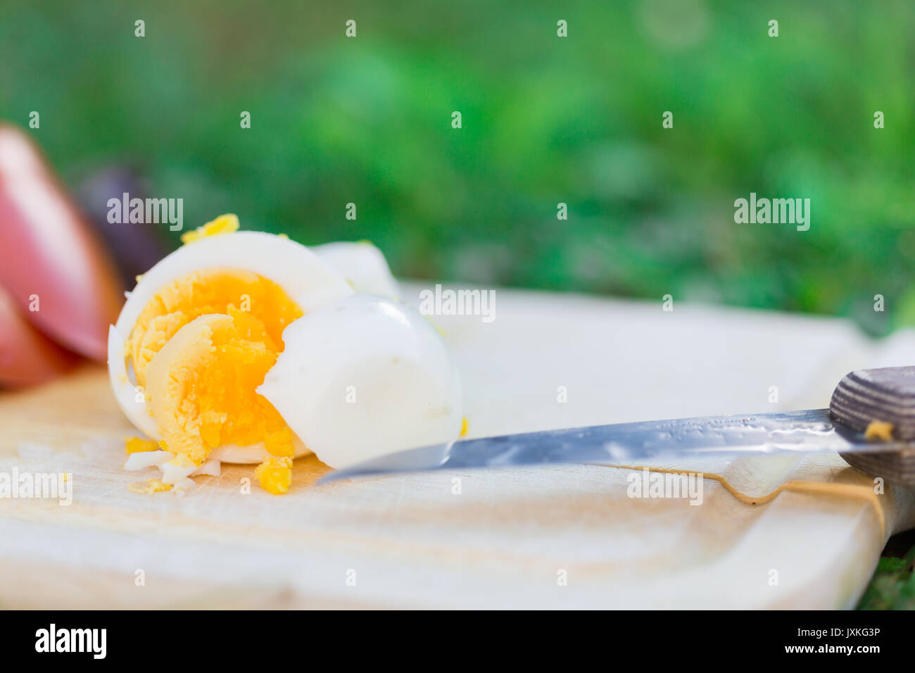 Knife egg hi-res stock photography and images - Alamy