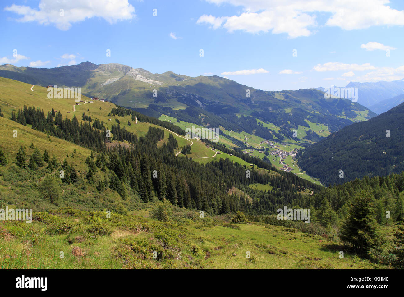 Austrian alps mayrhofen ski hi-res stock photography and images - Alamy