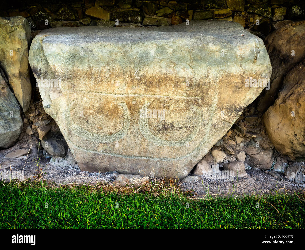 Knowth Neolithic Mound, Kerbstone with spirals and lozenges in Ireland ...