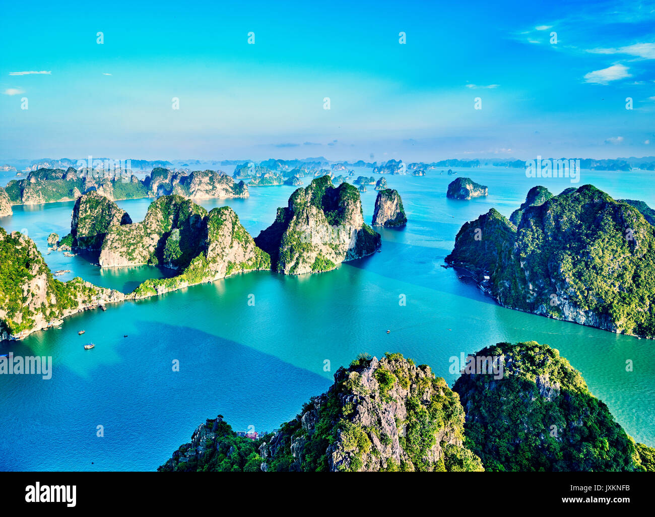 beautiful green limestone mountains in halon bay vietnam asia Stock ...