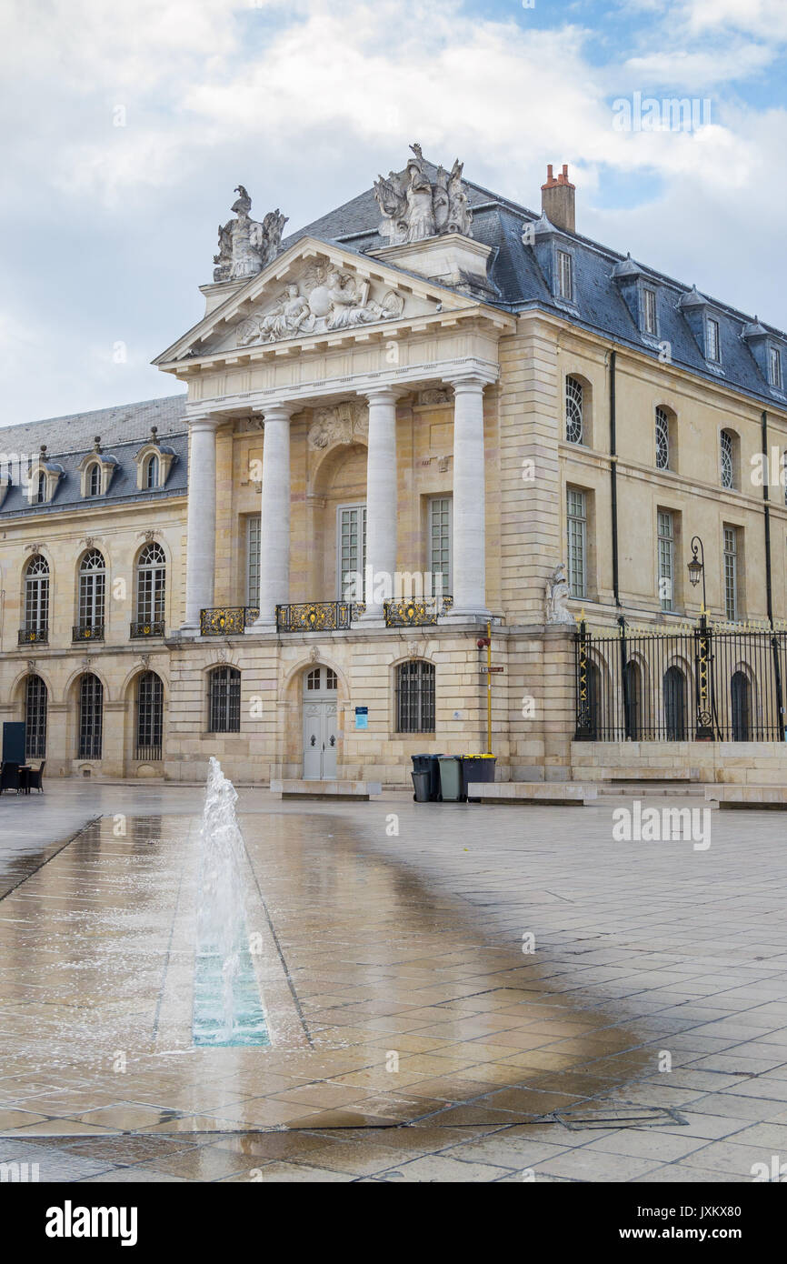 Dijon art museum hi-res stock photography and images - Alamy
