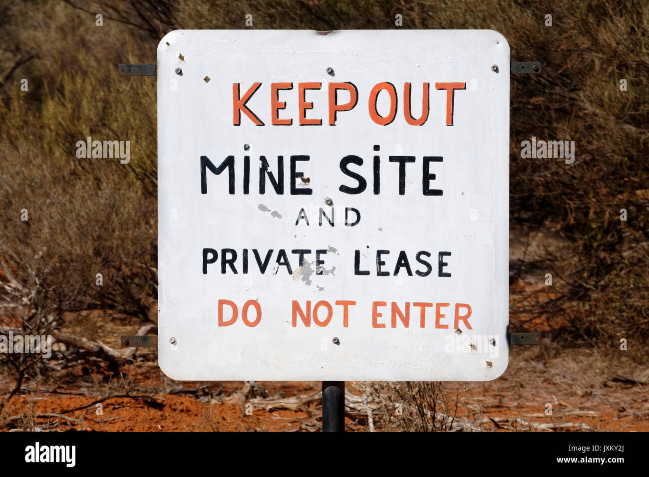 Keep out mine site sign, Sandstone, Murchison, Western Australia Stock ...