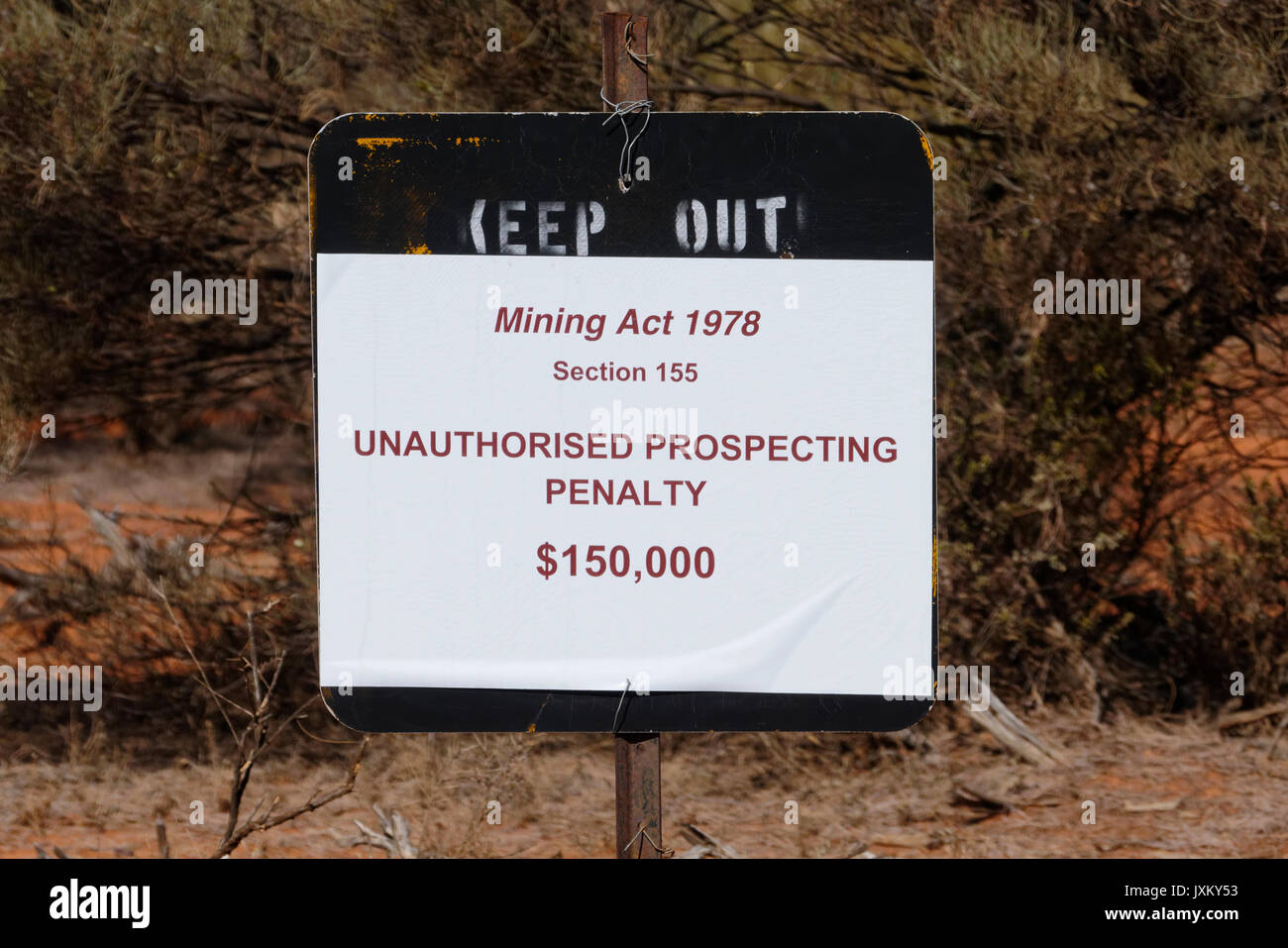 Keep out mine site sign, Sandstone, Murchison, Western Australia Stock ...
