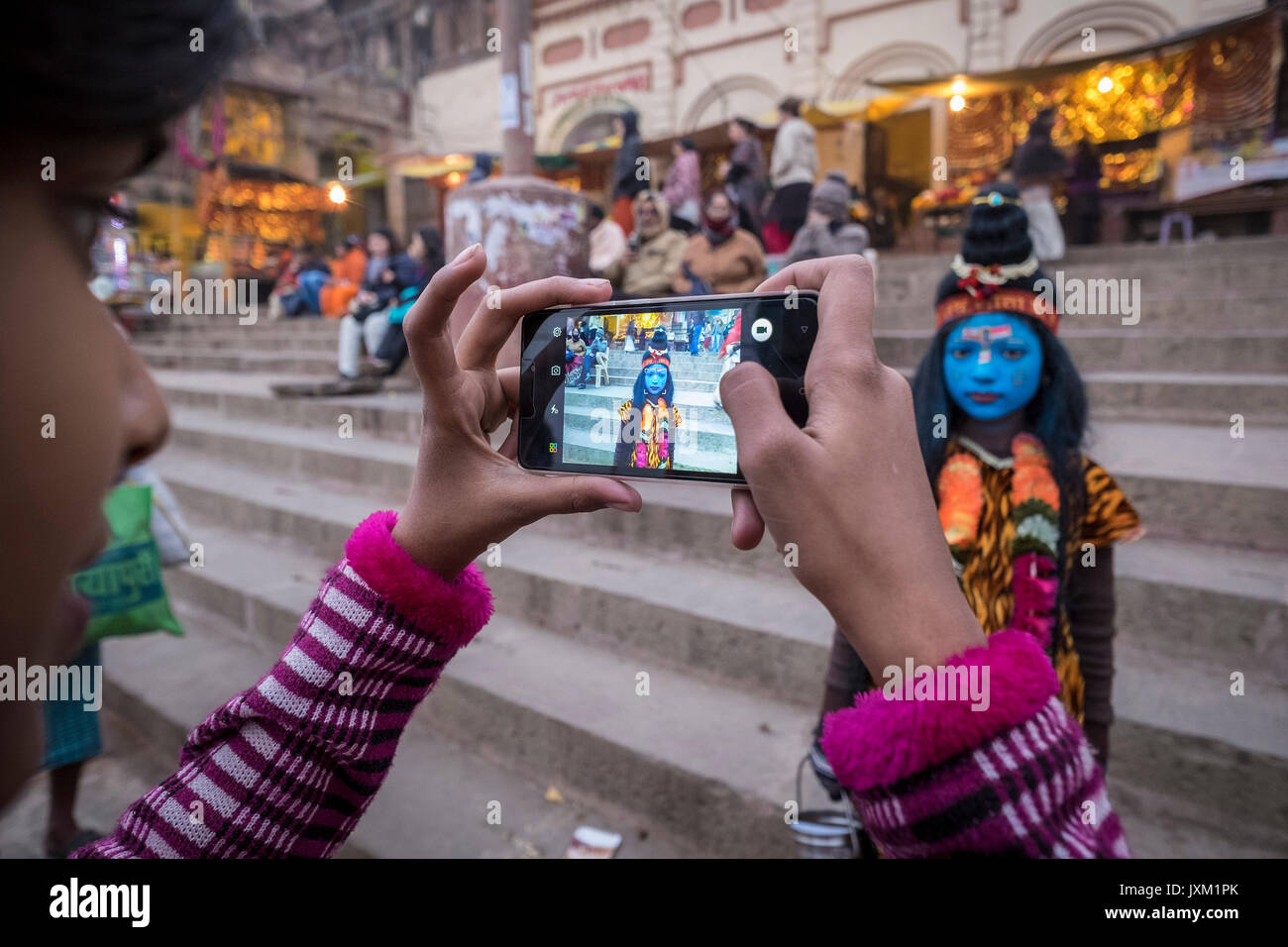 India, Varanasi, girl Stock Photo - Alamy