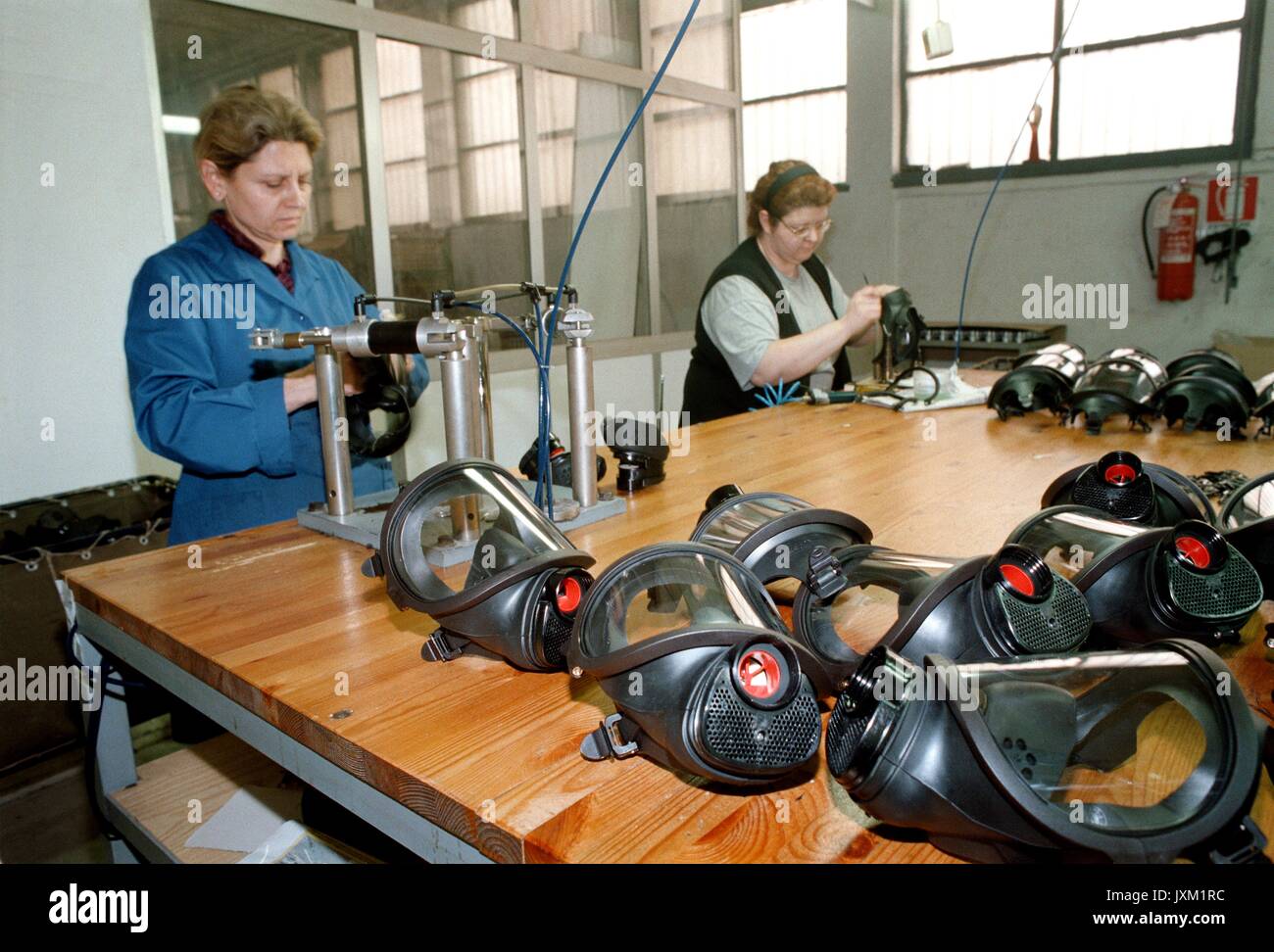 Women in gas masks hi-res stock photography and images - Alamy