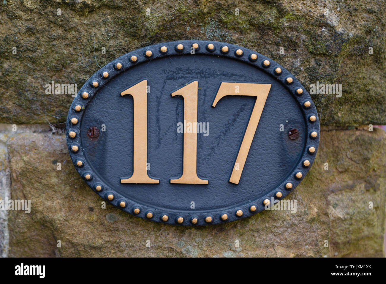 Sign with gate numbers hi-res stock photography and images - Alamy