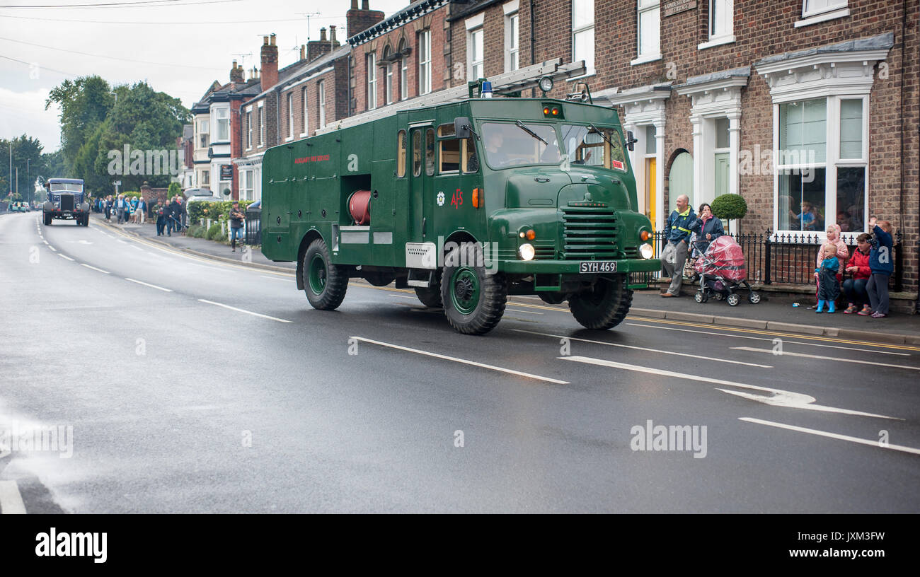 Green goddess vintage fire engine driving to Vintage Steam Rally ...