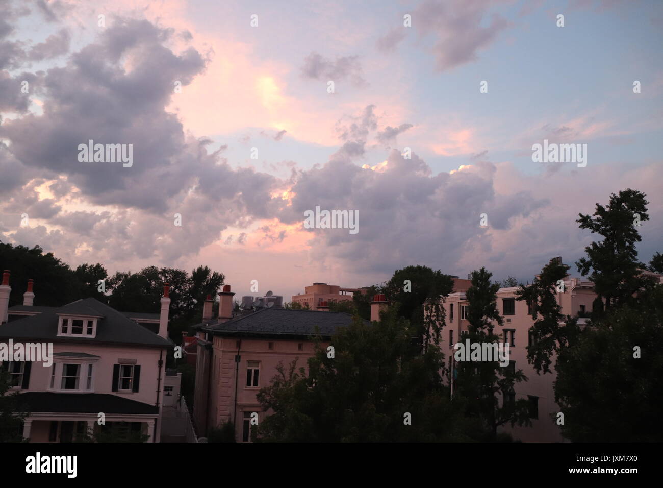 Dc sunset skyline hi-res stock photography and images - Alamy