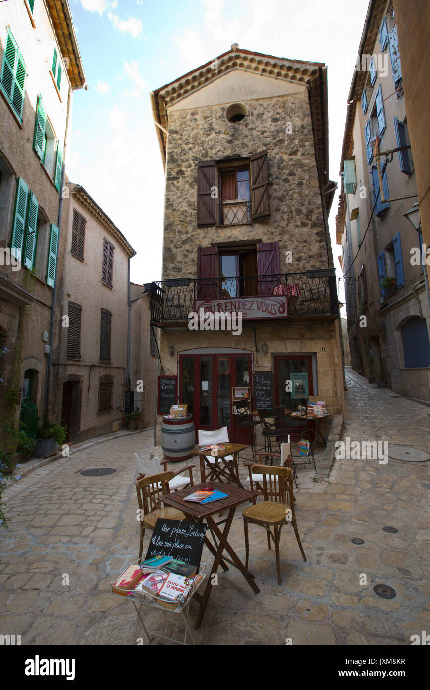 Callian, medieval village perched on the hilltops between Montauroux ...